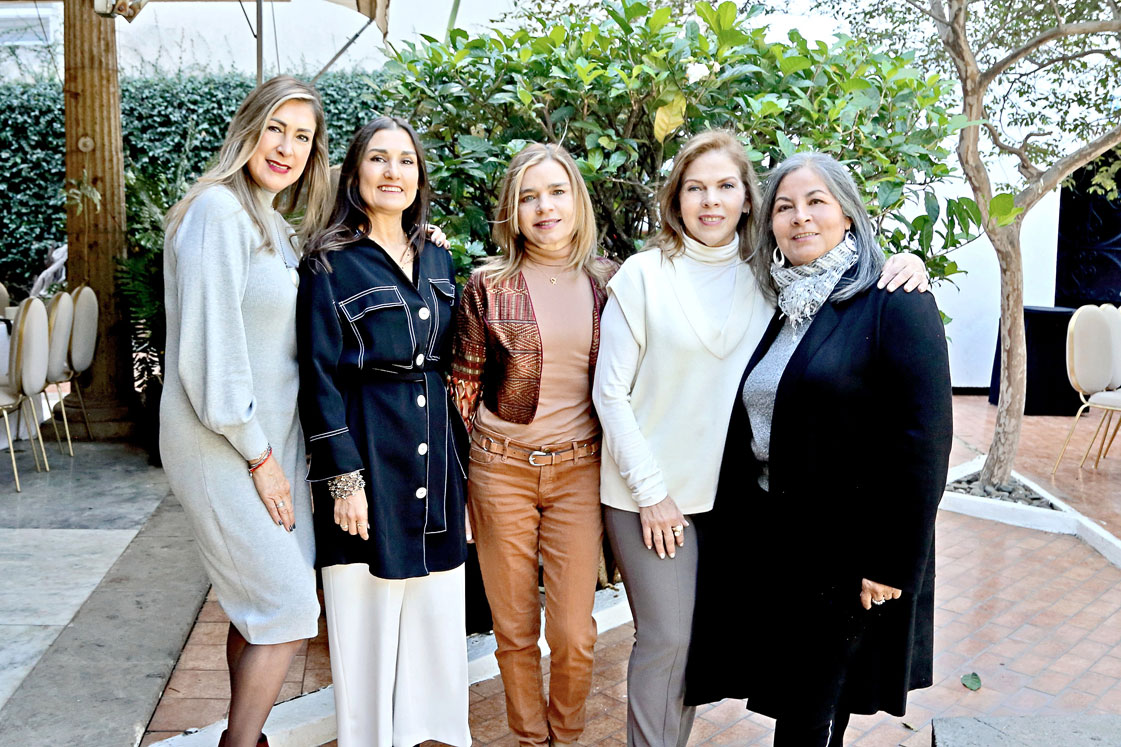 ¡Le hacen un bello baby shower a Armida Fernández! – elnorte