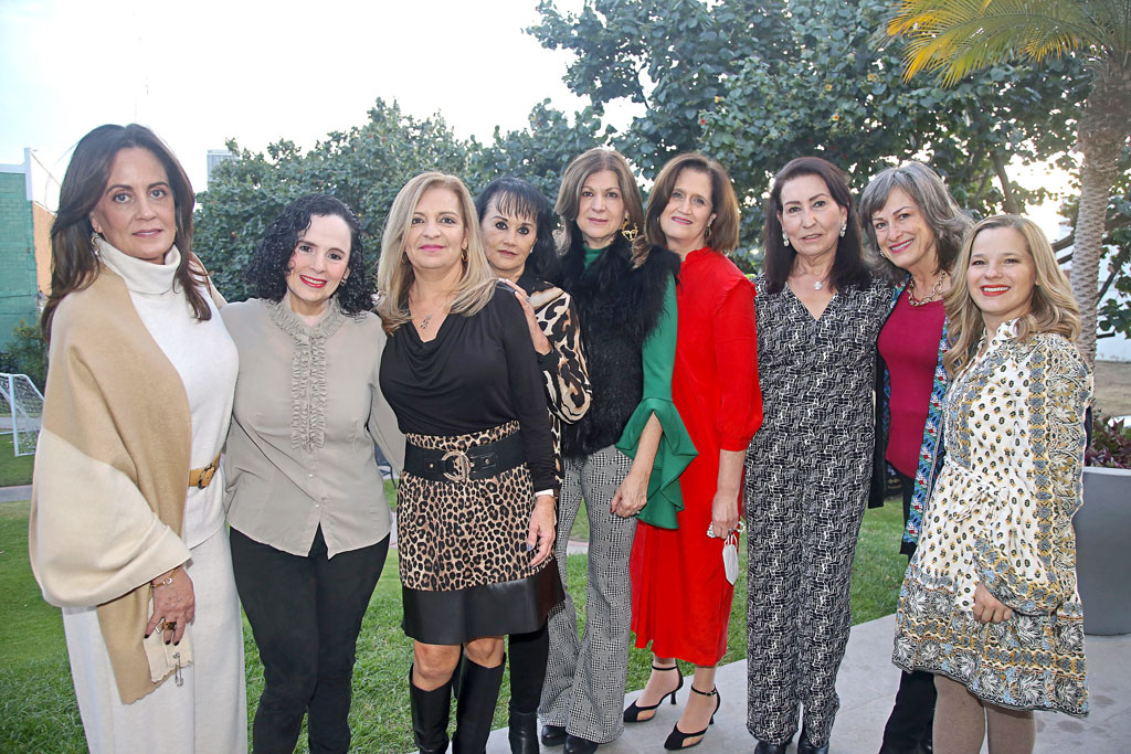 Ale Alpízar disfrutó de su bridal shower – elnorte