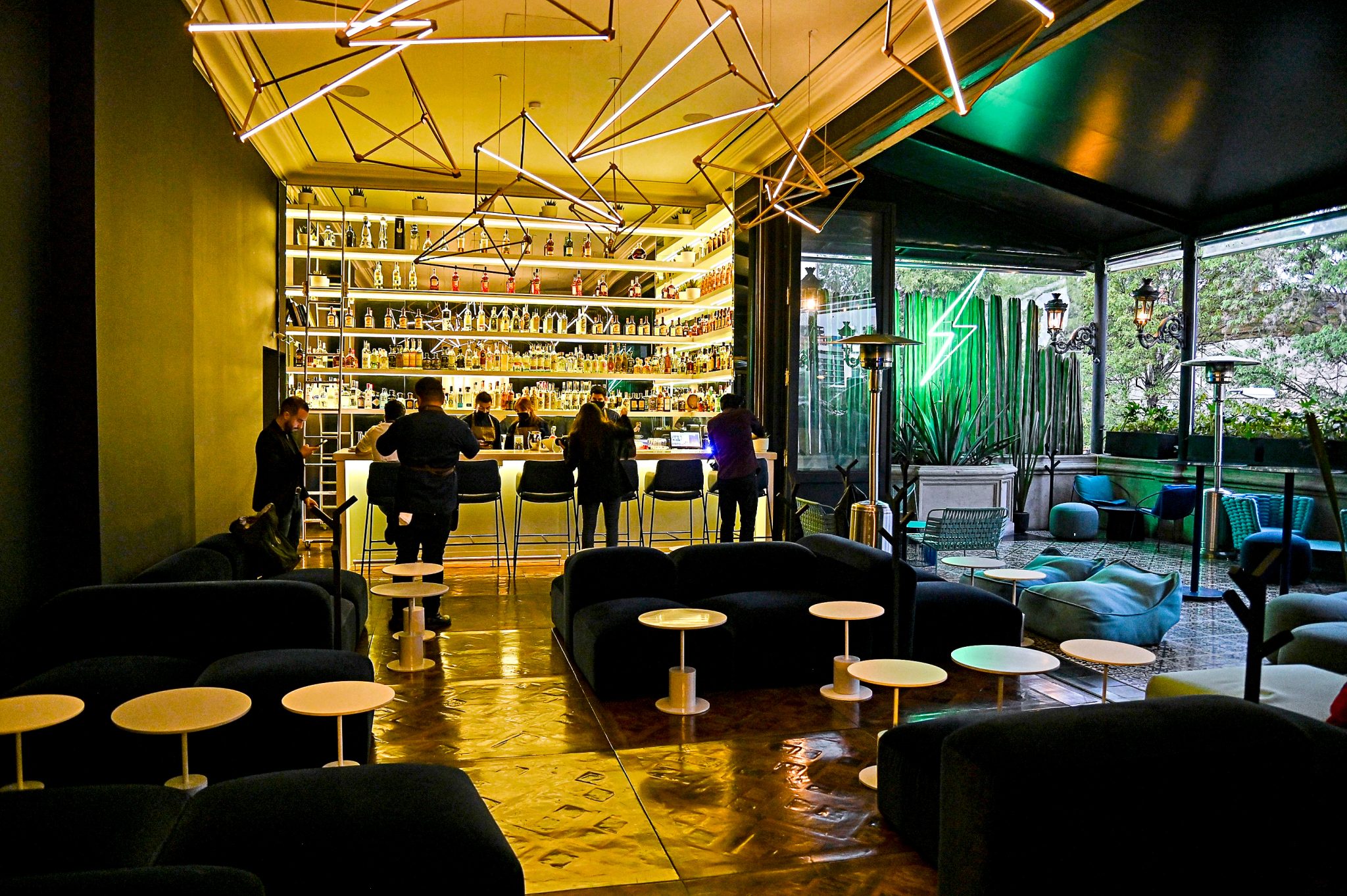 Ilumina Rayo Cocktail Bar la noche en la CDMX – Buena Mesa – elnorte