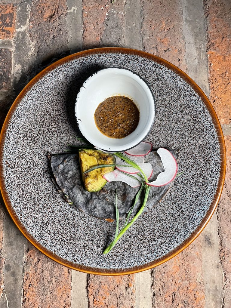 Receta de tlayuda de Thalia Barrios – elnorte