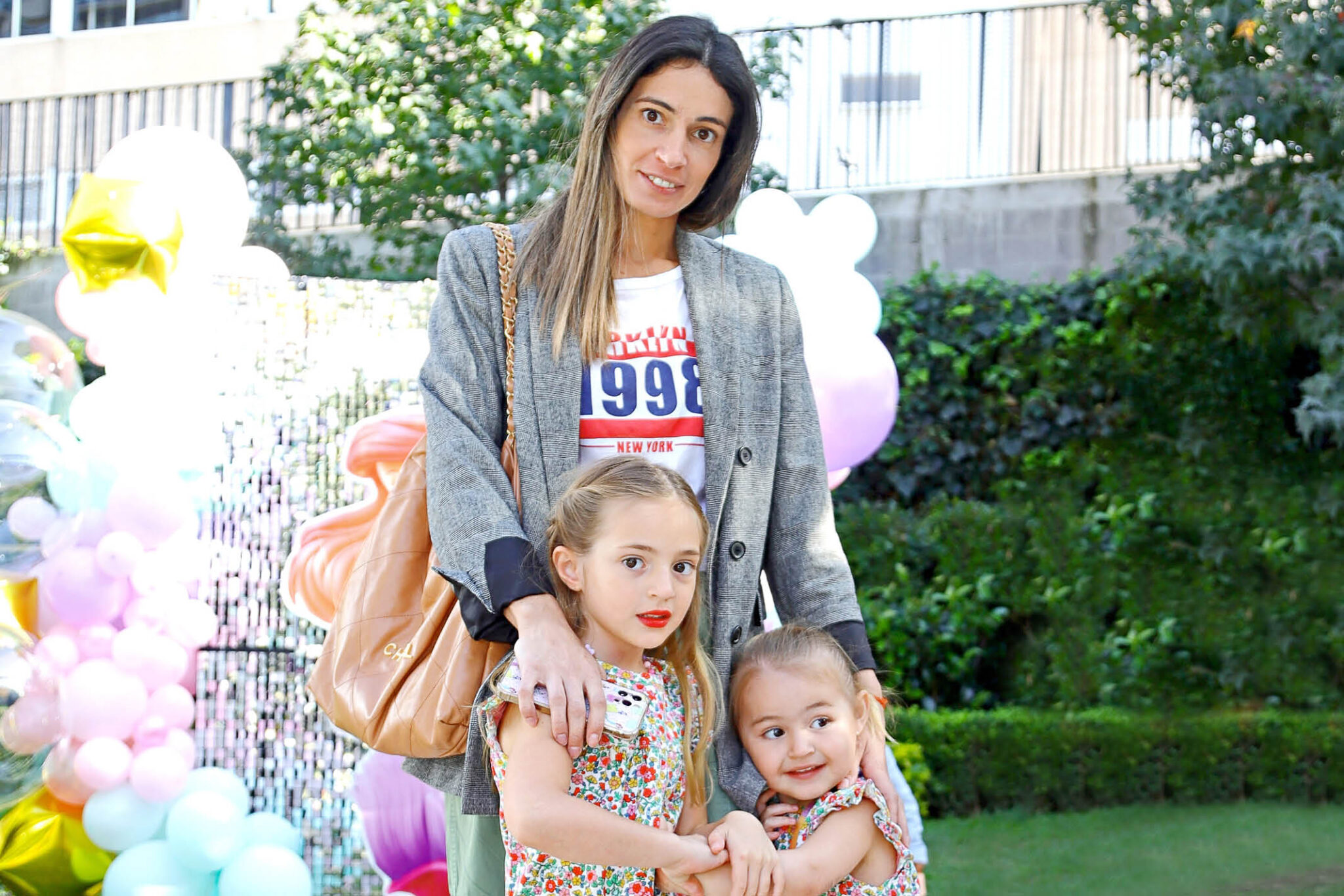 Regina Bautista celebra el cumple de sus hijas Ivanna y Micaela – elnorte