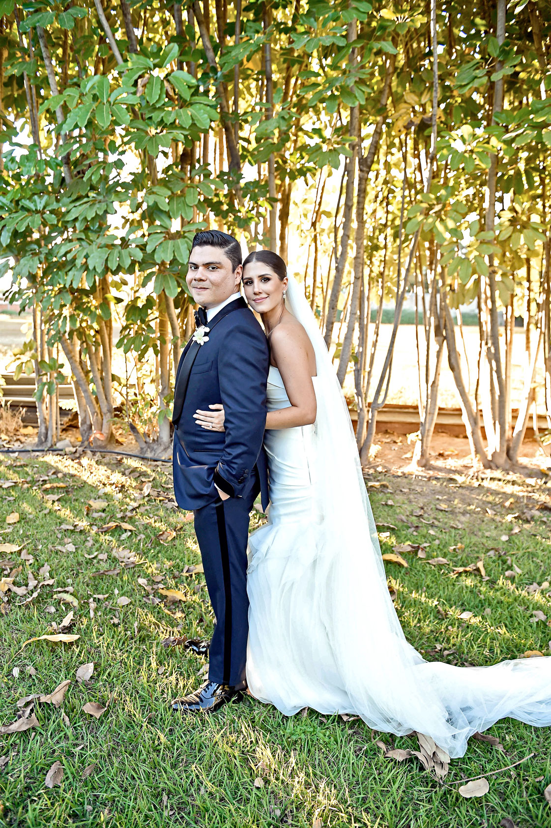 Licia Aceves y Juan Carlos del Toro se casan por la Iglesia – elnorte