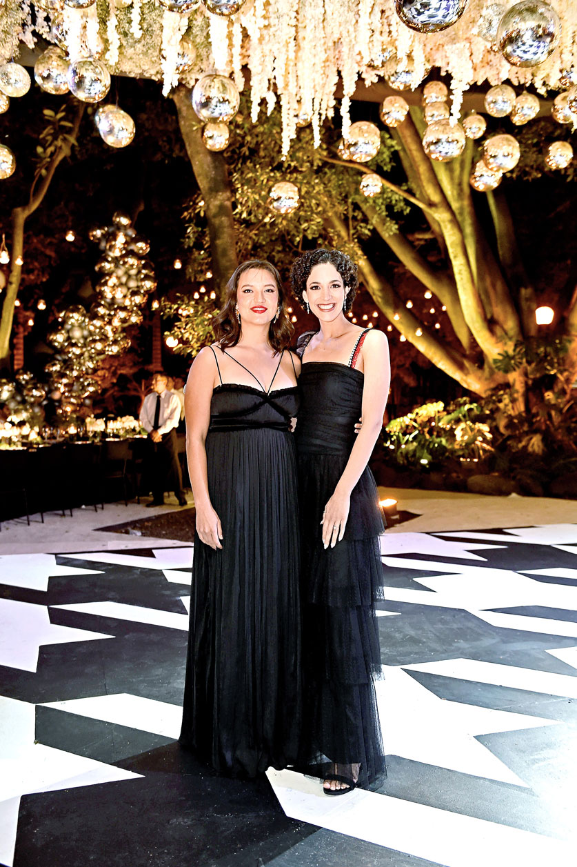 Licia Aceves y Juan Carlos del Toro se casan por la Iglesia – elnorte