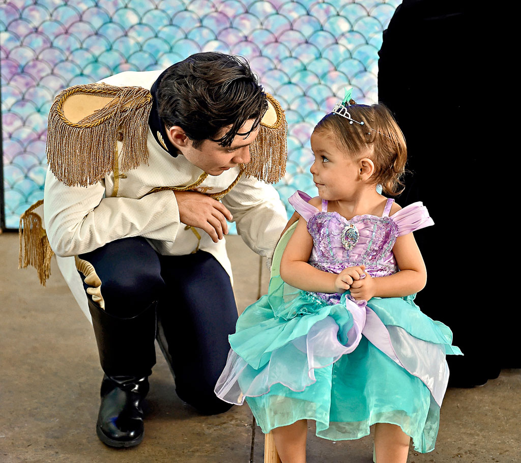 Piñata de Ana Paula Álvarez Valencia – elnorte