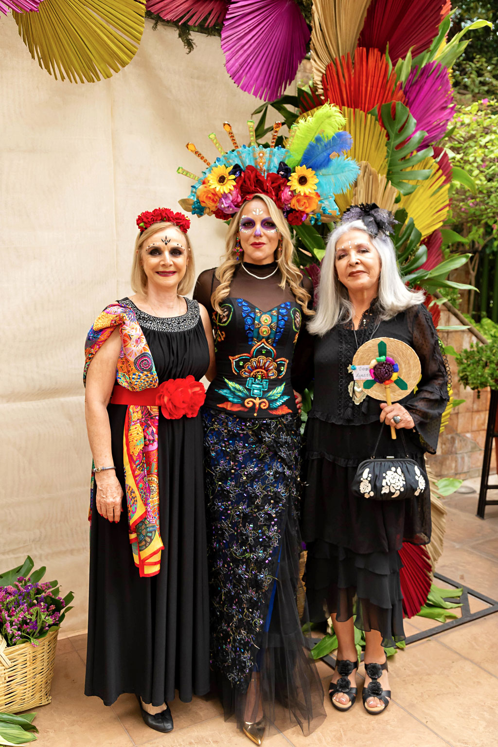 ¡Ale Torres de Roux tiene una fiesta de catrinas glamurosas! – elnorte