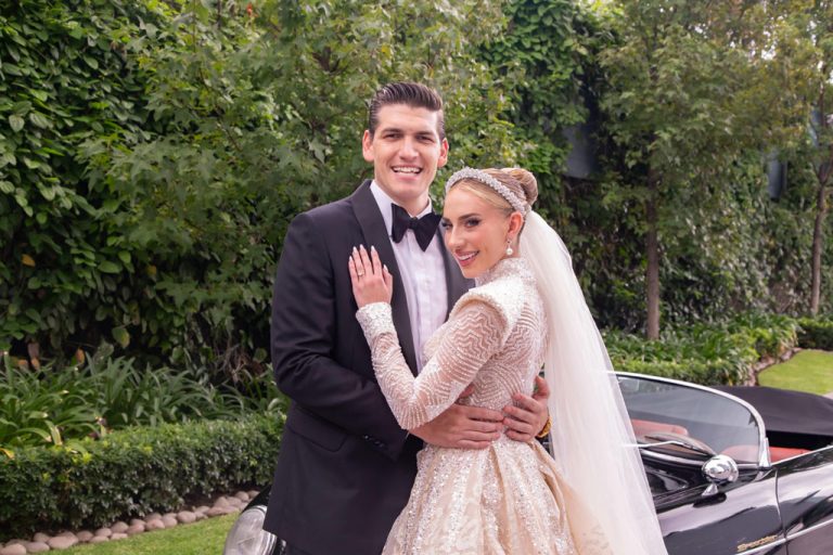 Sofía Jiménez y Ararggo Gómez sellan su amor al casarse – elnorte