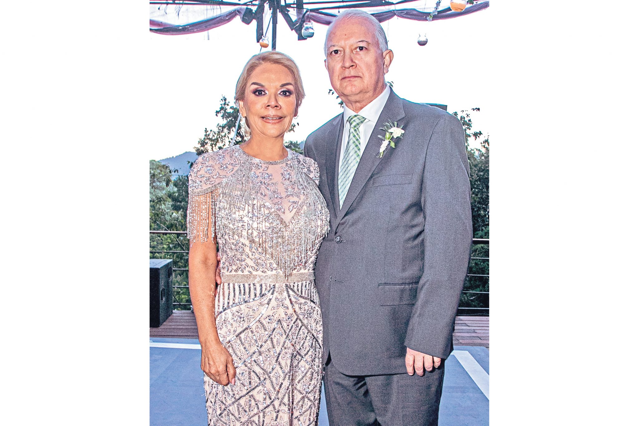Gabriela Galván y Carlos Benavides se casan