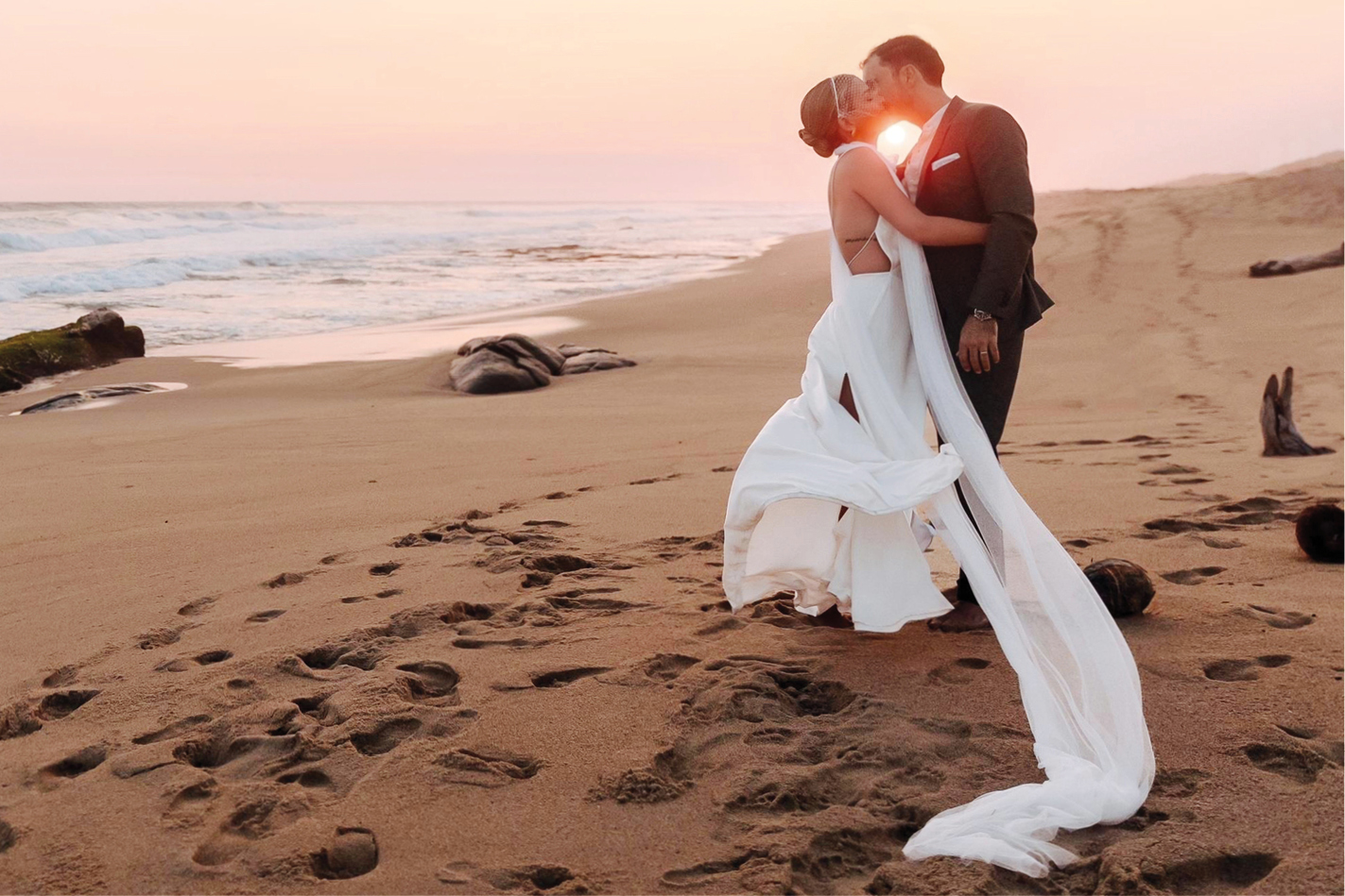 Georgette Nasr y David Abraham se casan en Puerto Escondido – elnorte