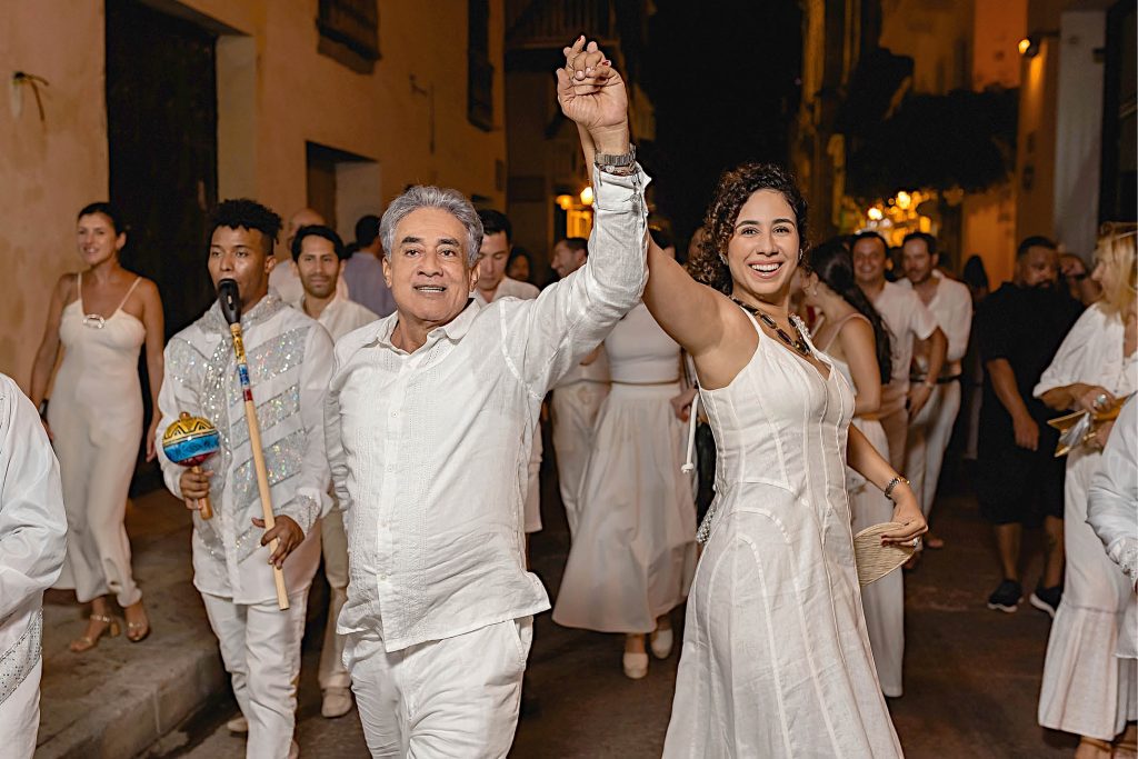 Emilio Álvarez Abouchard viajacon sus seres queridos a Colombiapara festejar sus 35 años – elnorte