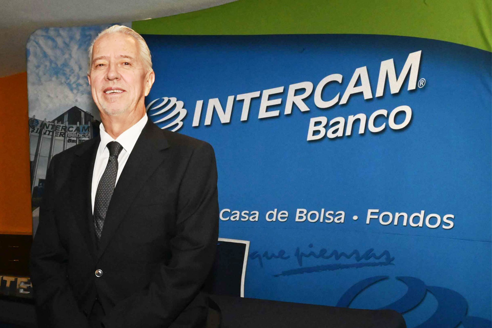 Analiza Intercam panorama para México y Estados Unidos