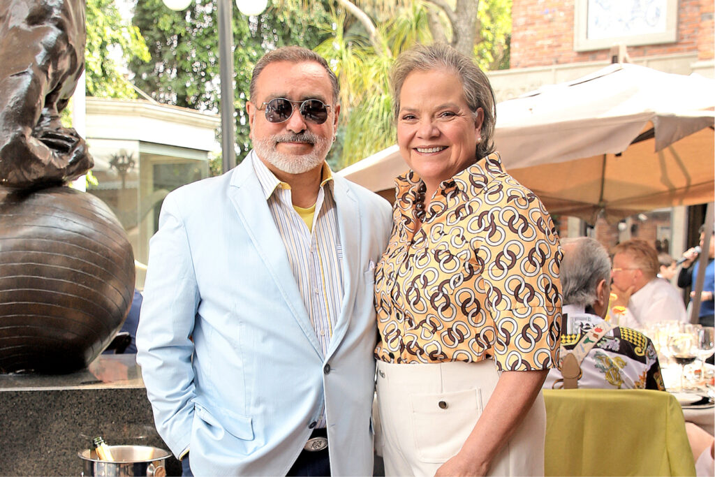 El festejo de Grace Cavazos y su abuelo, Humberto Cavazos